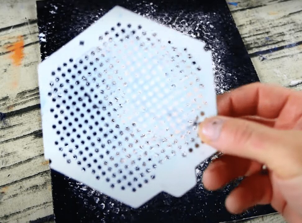 PLASTIC MESH APPLICATION - UrArtStudio